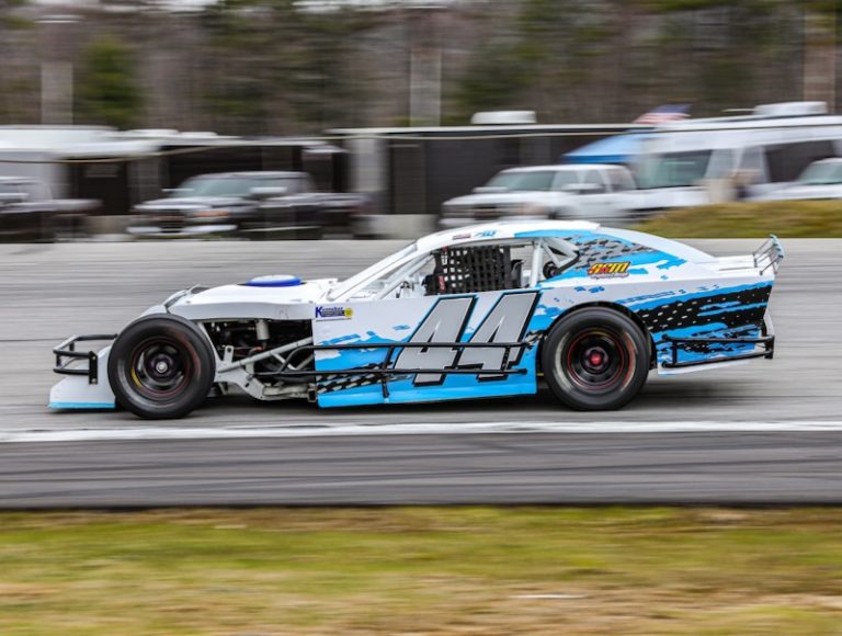 IBEW 567 Sponsors Ashley Beyea (AB Racing) For 3rd Year - IBEW Local 567